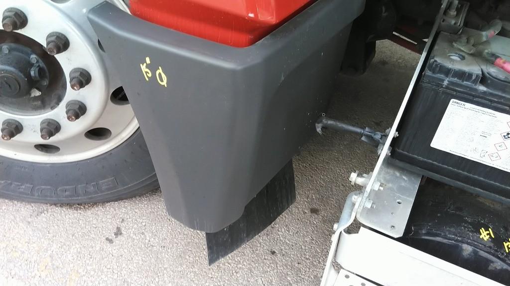 INTERNATIONAL LT FENDER EXTENSION 3568763 | eBay